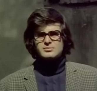 Delisin Filmi oyuncuları Tarık Akan Necla Nazır Seslendiren